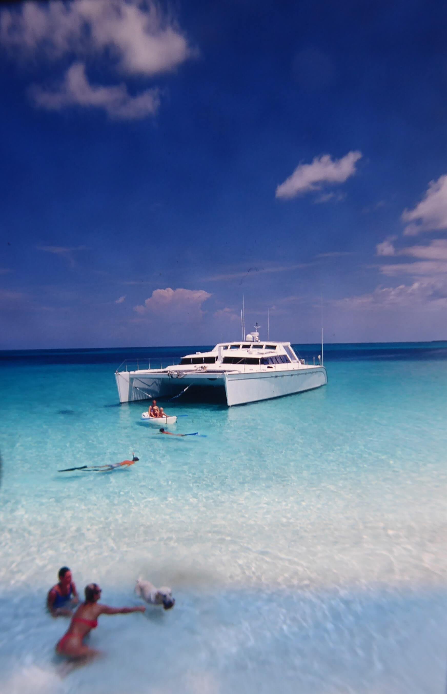 Used Power Catamaran for sale INVICTUS 1994 CUSTOM Simpson