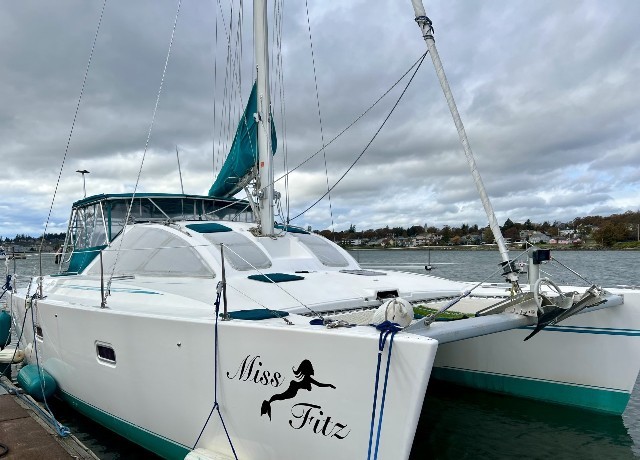 Sold Catamaran 1997 JEANNEAU Lagoon 37 TPI (37ft)
