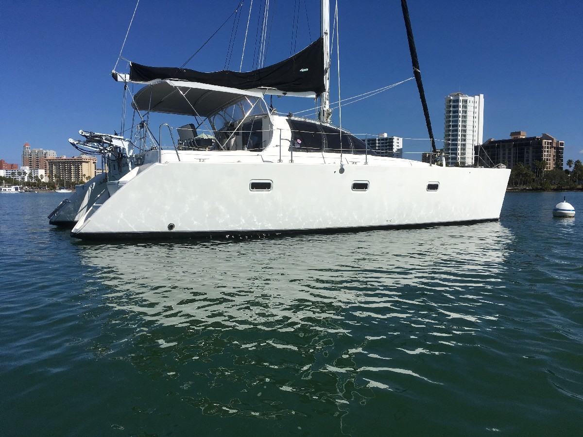 Sold Catamaran-1993 LAGOON TPI Lagoon 37 TPI -Vessel Summary