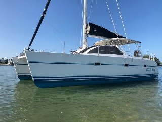 1993 Lagoon 37 TPI (37ft)-Sold Catamaran: -Vessel Summary