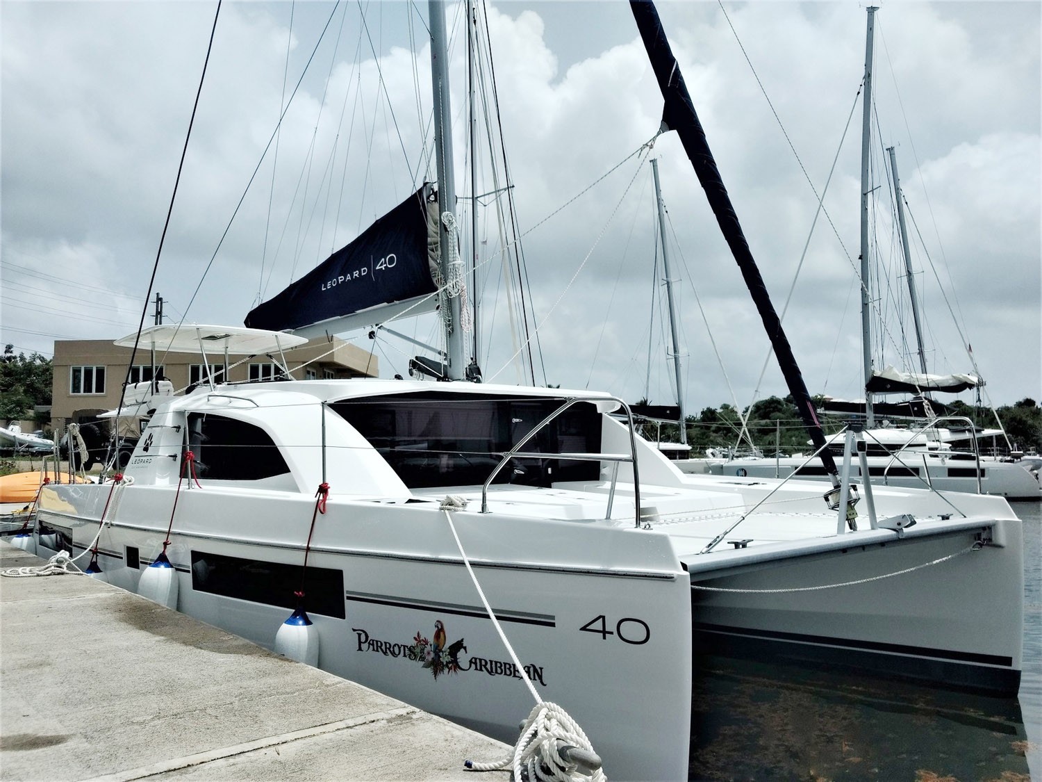 Sold Catamaran-2019 Leopard 40-Vessel Summary