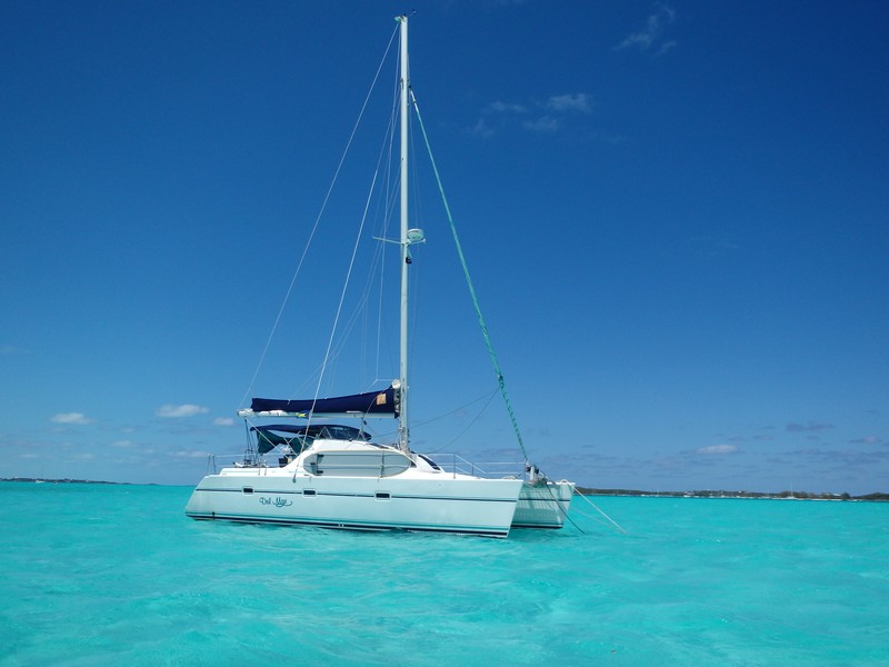 Sold Catamaran-1994 LAGOON TPI Lagoon 37 TPI -Vessel Summary