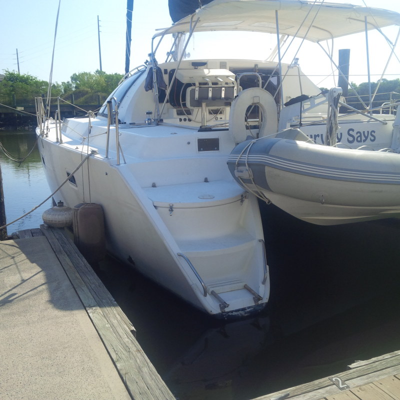 Sold Catamaran-1993 LAGOON TPI Lagoon 37-Vessel Summary