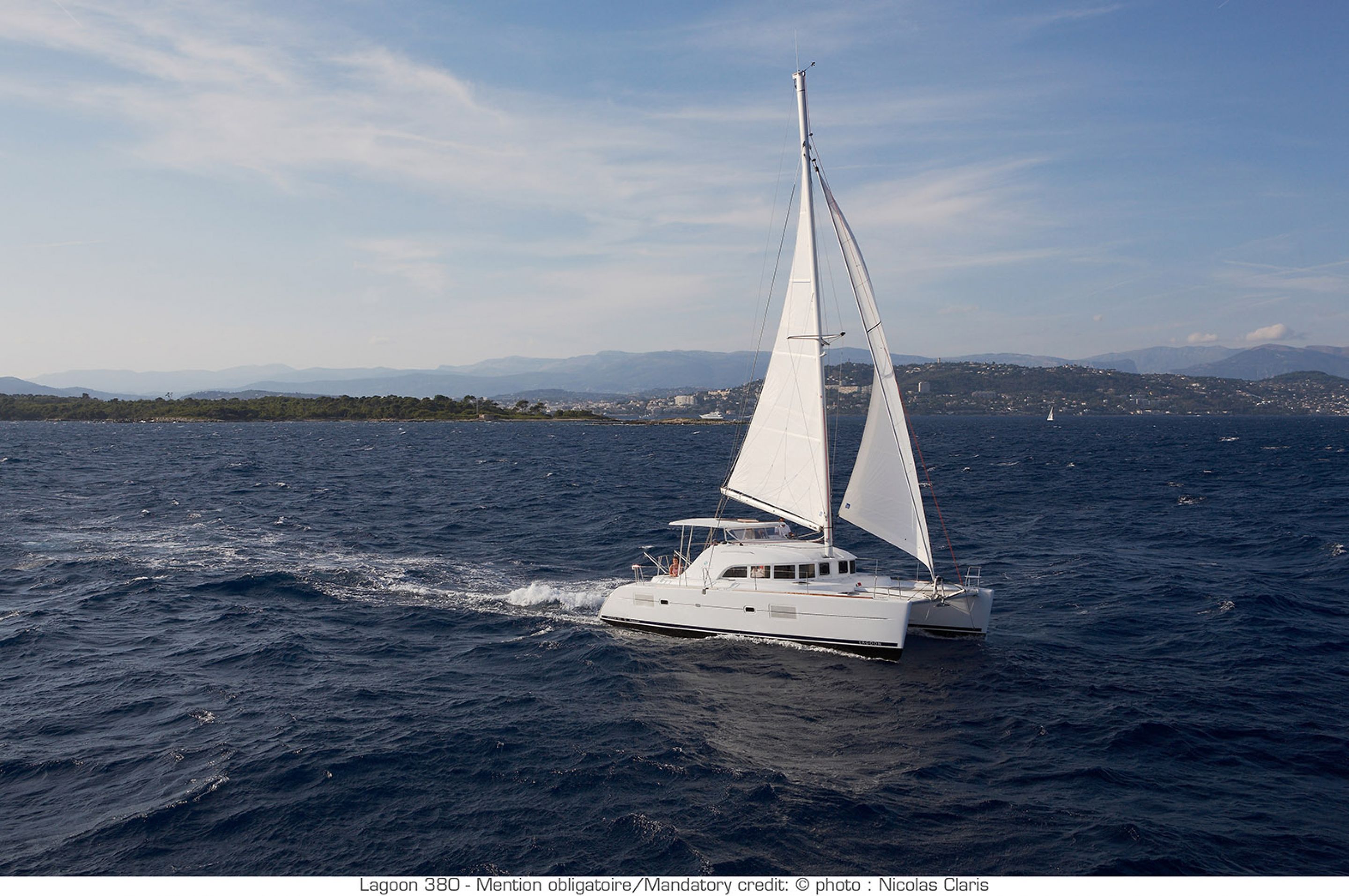 2018 Lagoon 380 (38ft)-Sold Catamaran: -Vessel Summary